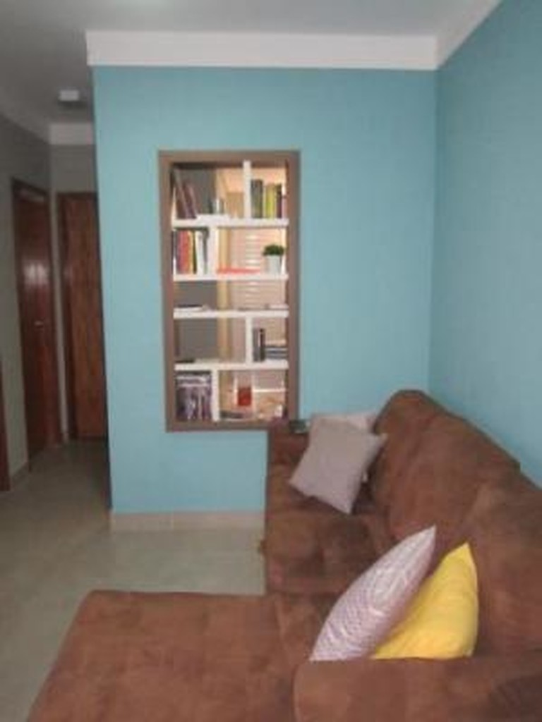 Em 2 meses e com orçamento enxuto, cor e gesso mudam identidade de ...