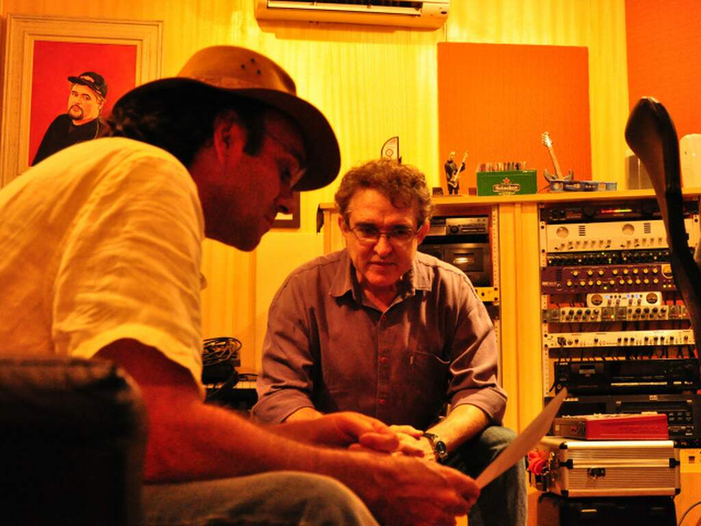 Paulo Simões lança novo CD em show com Almir Sater e velhos parceiros ...