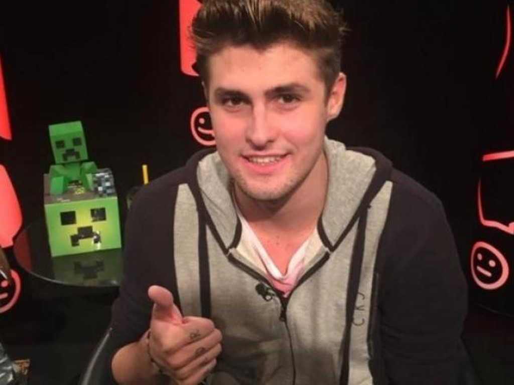 Graças ao sucesso, Rezende Evil abre sessão extra de espetáculo em ...