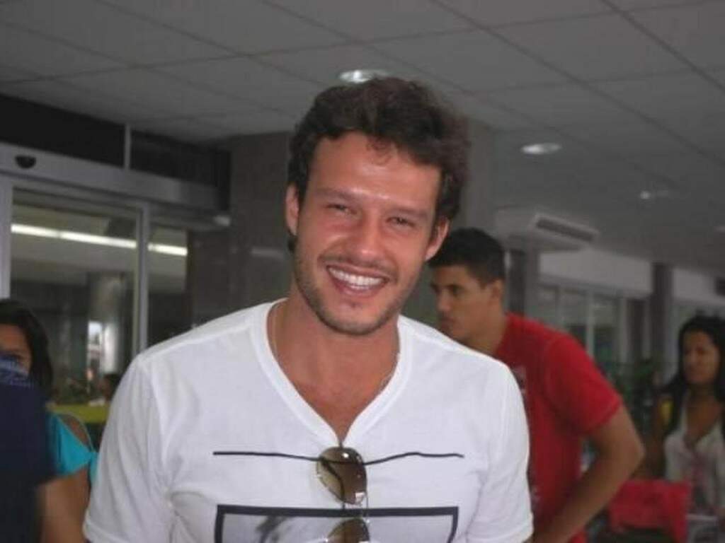 Campo-grandense Nando Rodrigues continua na Globo e vai gravar novela ...