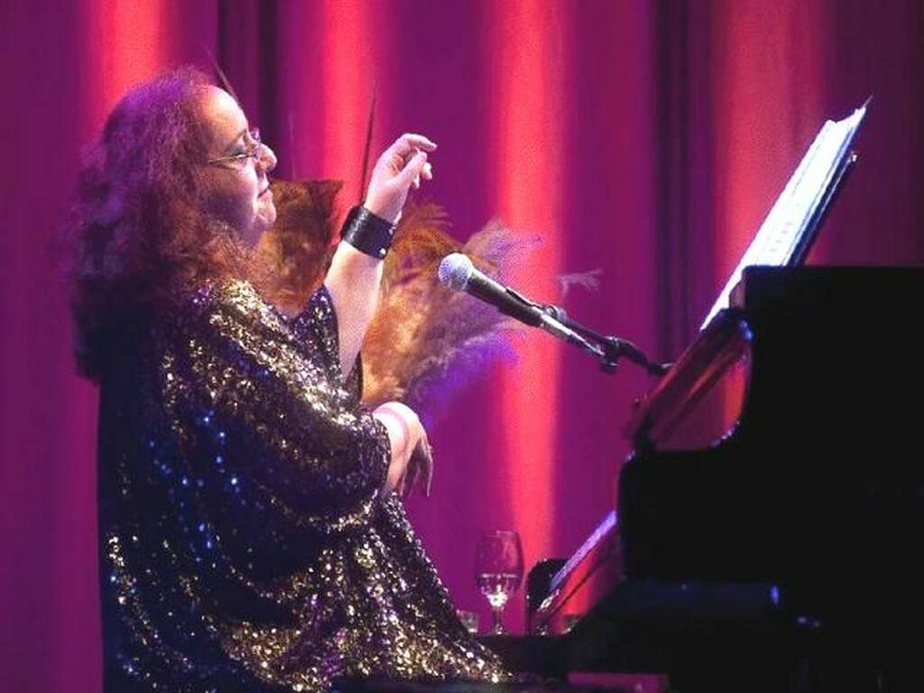 Cida Moreira em Campo Grande: Show "A Dama Indigna" com clássicos e Amy ...