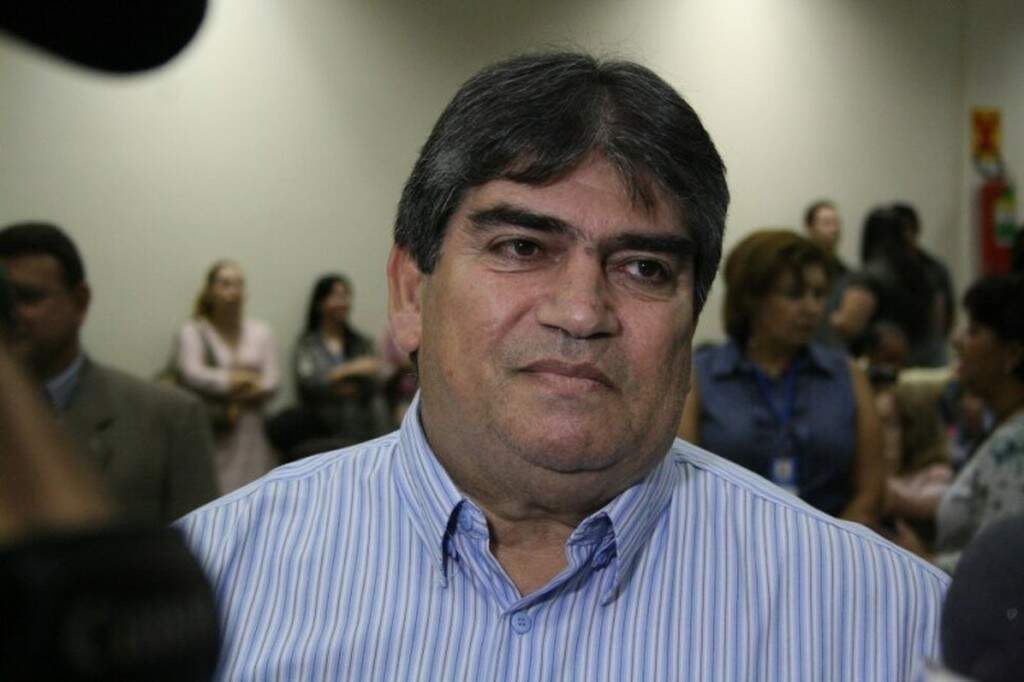 Veja quais são os membros do 1º escalão empossados hoje por Olarte ...