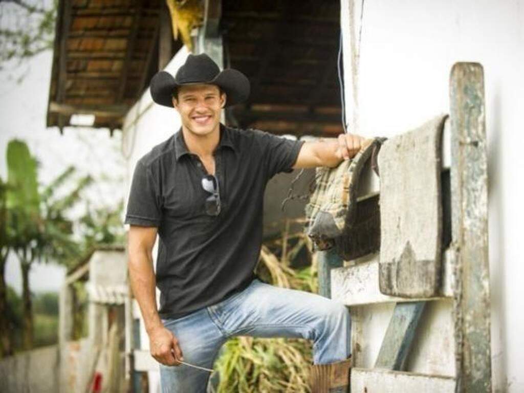 Nando Rodrigues em Campo Grande: Recepção de Fãs e Fama Após Novela Globo