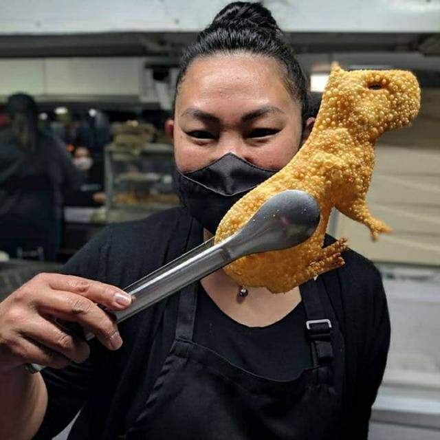 Pastel e coxinha em formato de capivara bombam na internet - Sabor ...