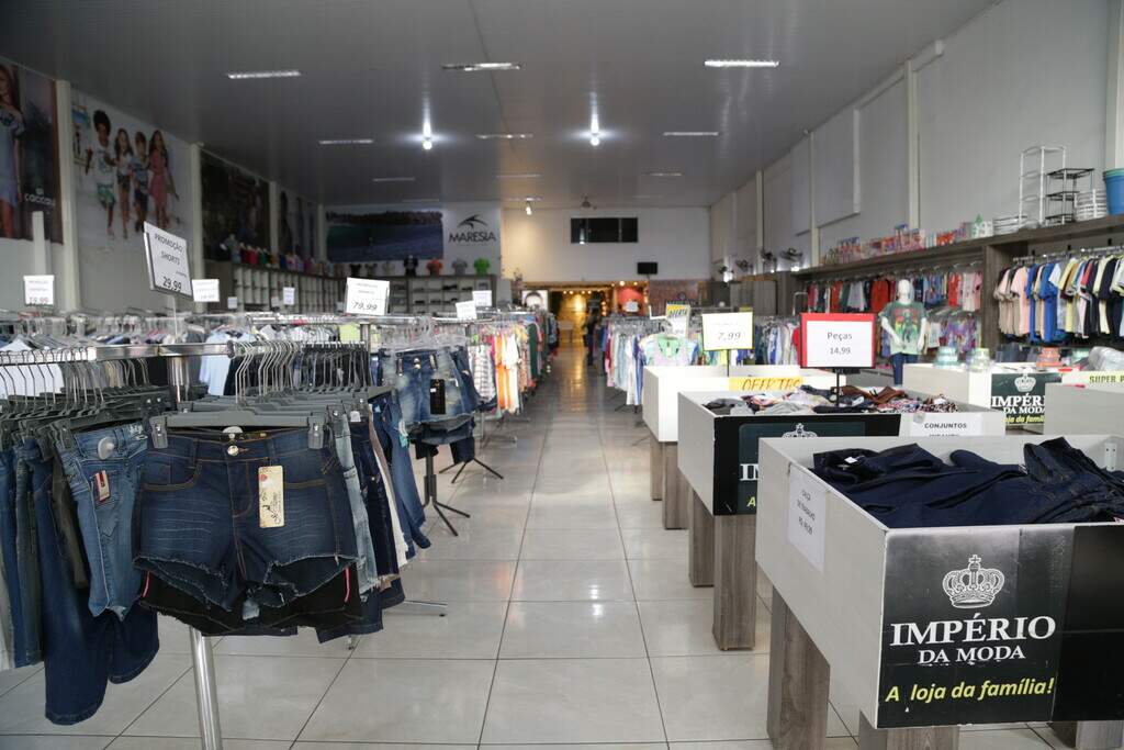 Império da Moda fecha loja com mega oferta e peças a partir de 5,99 ...