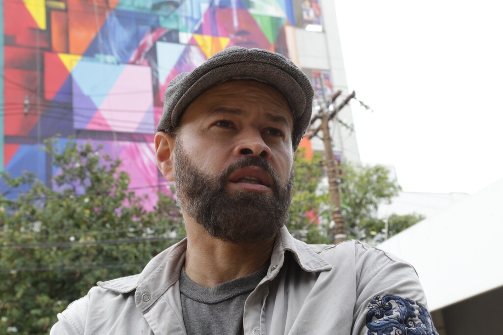 Foto de Roberto Higa se transformou em mural gigante cheio de filosofia ...