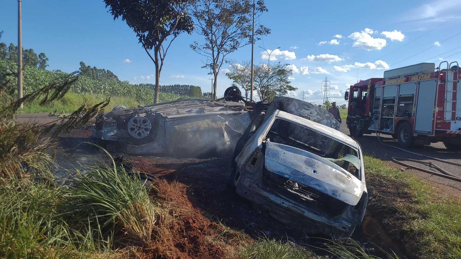 No último dia do seguro, carro fica completamente destruído após colisão - Capital - Campo ...