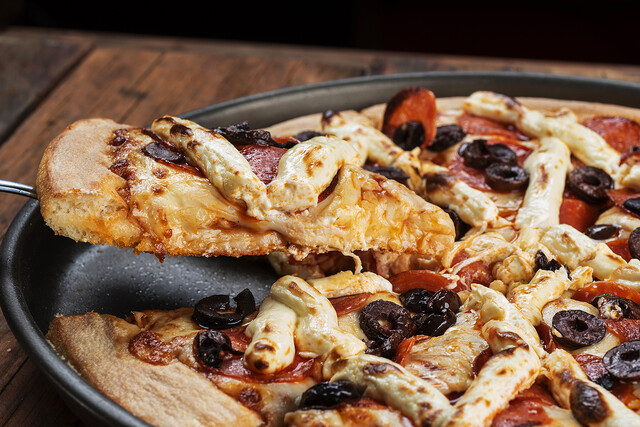 Na Super Pizza Pan, cliente aproveita rodízio com pizza sabor churrasco ...