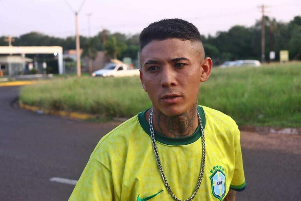 Trabalhador é soterrado, mas resgatado por colegas em condomínio de ...