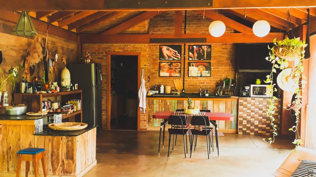 Ana teve “sorte grande” e hoje divide a casa com quem ama a natureza ...