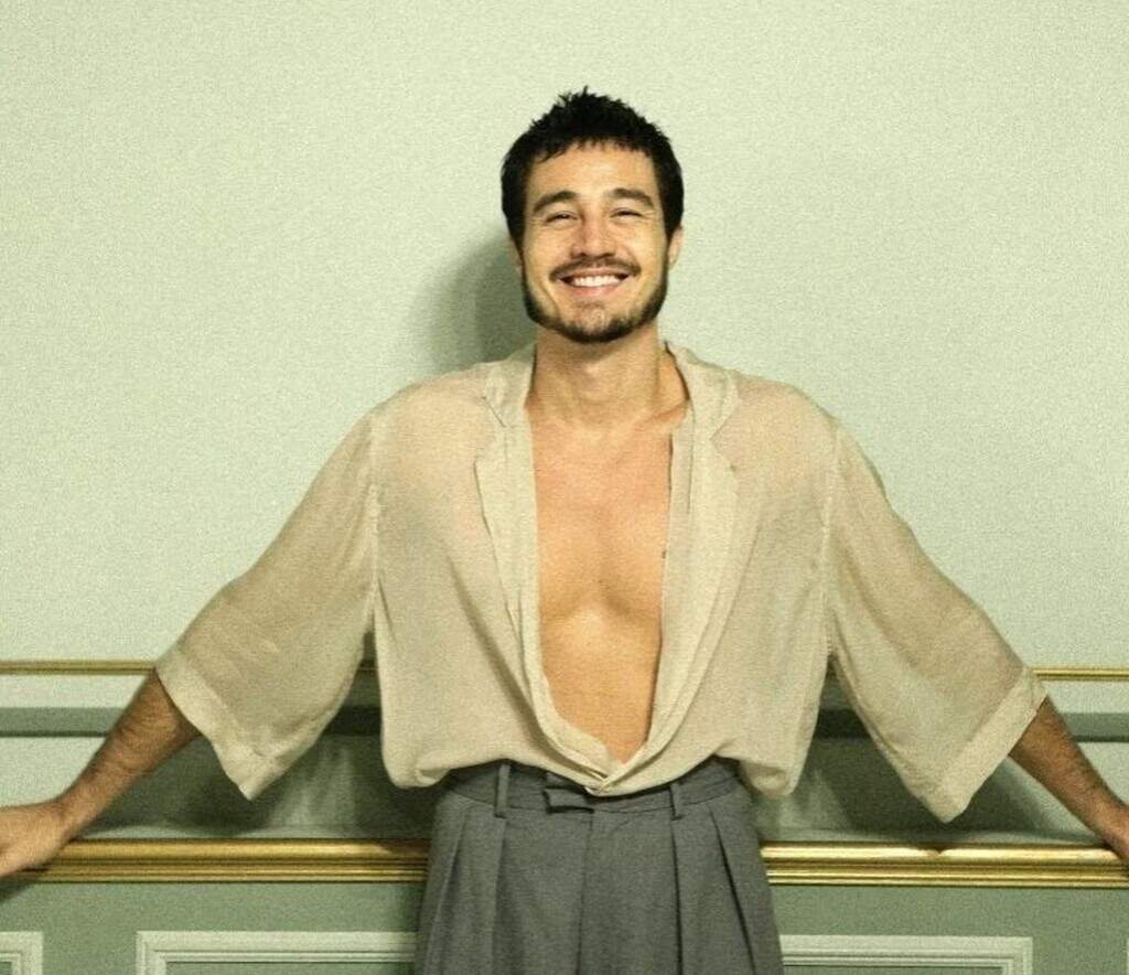 Fim de semana tem Tiago Iorc, Afonso Padilha e Fundo de Quintal ...