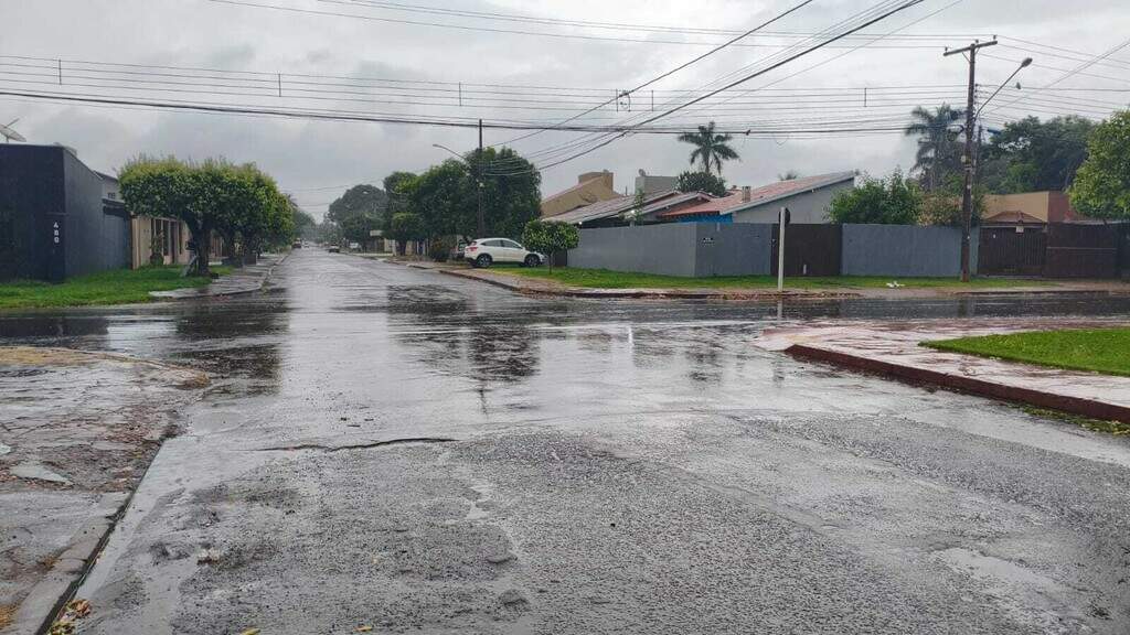 Alerta de tempestade no Sul de MS: chuva chega a 33 mm
