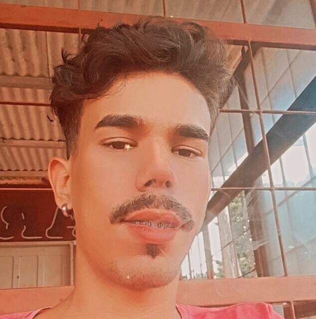 Jovem é morto em briga com PCC; esposa está grávida de 8 meses
